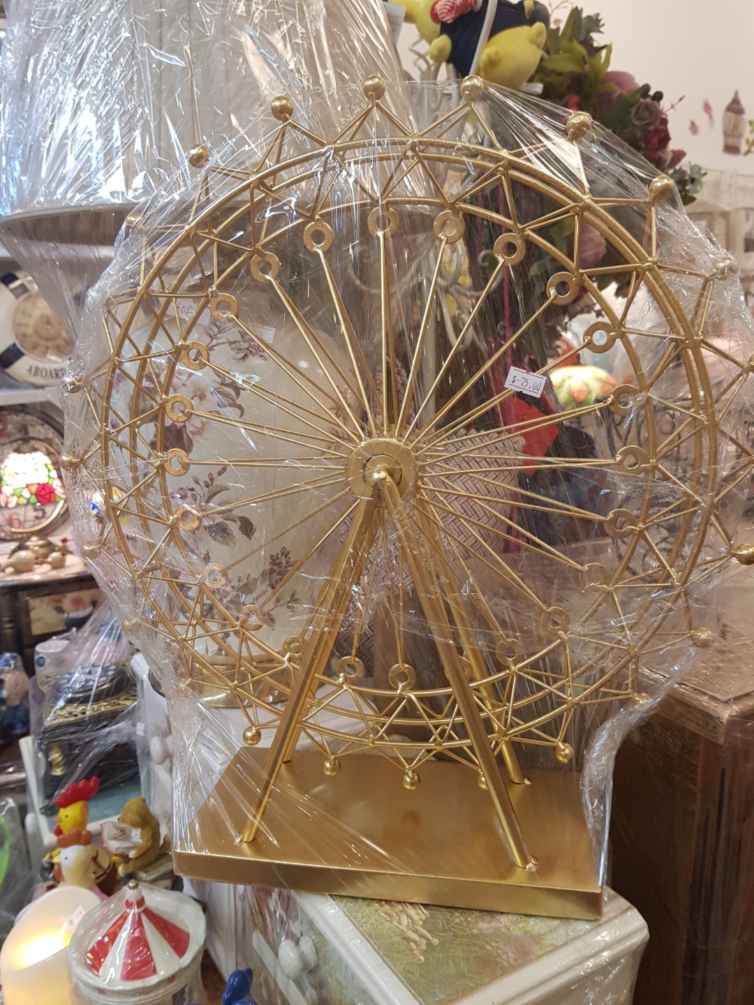 GOLD Display Ferry wheel Stand, Furniture & Home Living, Home Decor ...