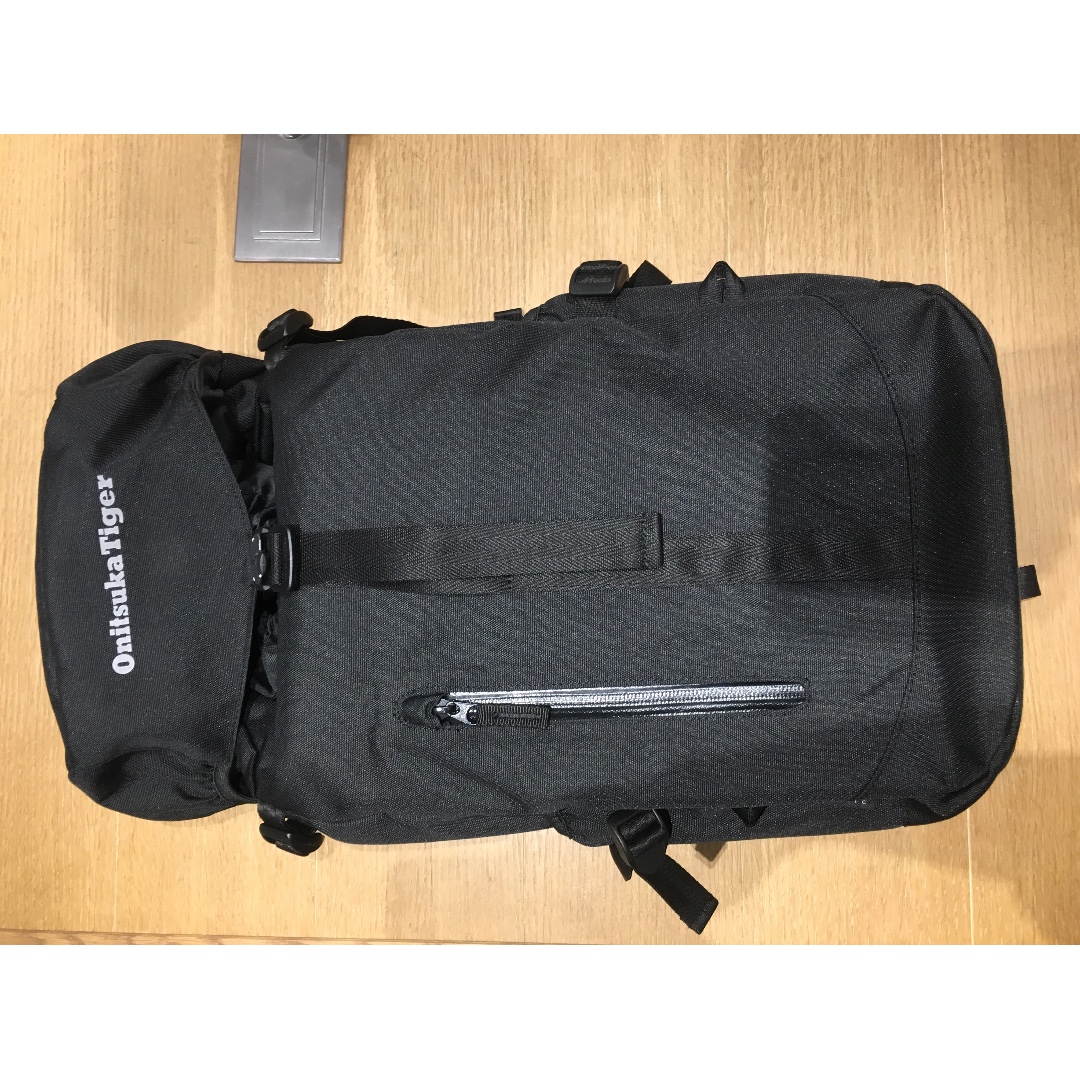 Onitsuka tiger, Men's Fashion, Bags, Backpacks on Carousell