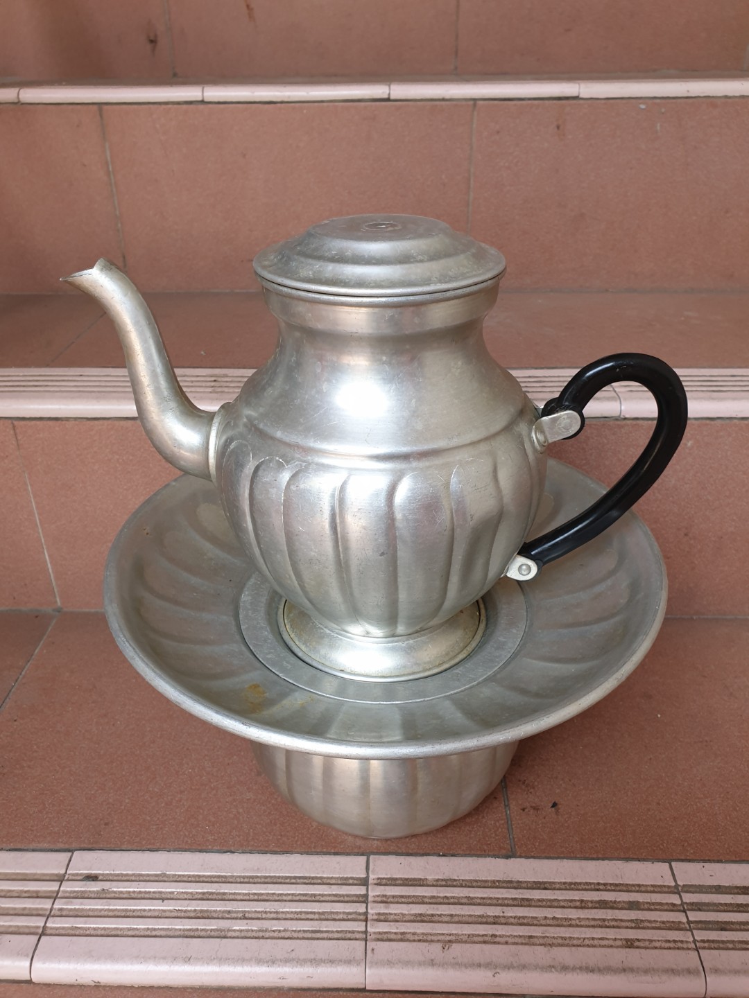 RARE INDIAN VANTAGE TEA POT SET, Furniture & Home Living, Kitchenware ...