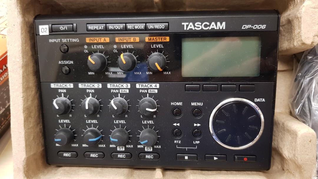 Tascam DP-006 6 track digital pocket studio, Audio, Other Audio ...