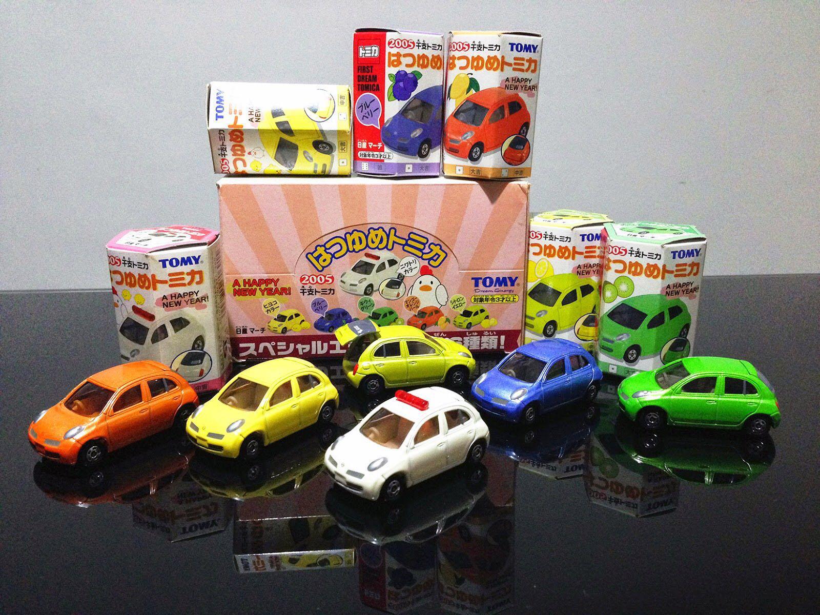 "Sold" Tomica Nissan March Box Set 2005 First Dream Tomica New year ...