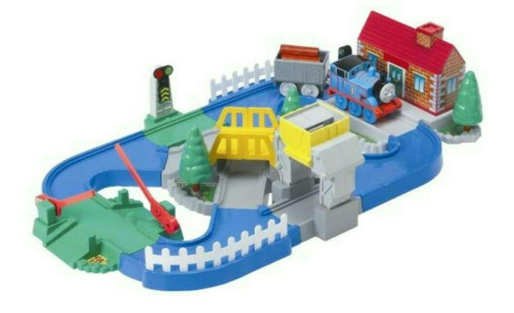 Tomy Thomas & Friends Surprise Action Station Playset, Hobbies & Toys ...