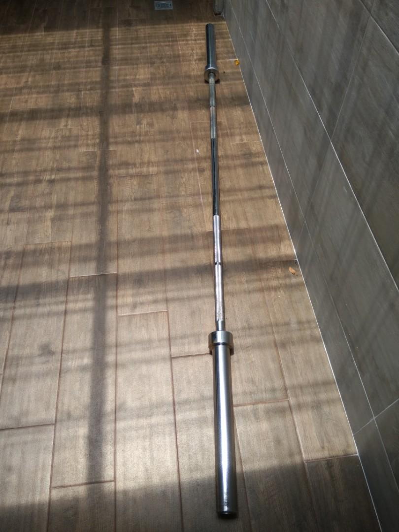Jetstream MC 200 Half Rack, Bowflex Bench and Olympic Barbell, Sports ...