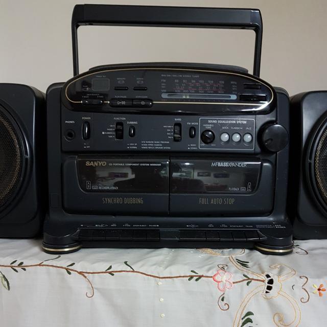 Sanyo Radio, CD & Casette Player with recording function, Audio ...
