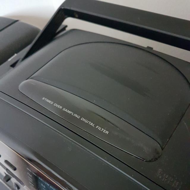 Sanyo Radio, CD & Casette Player with recording function, Audio ...