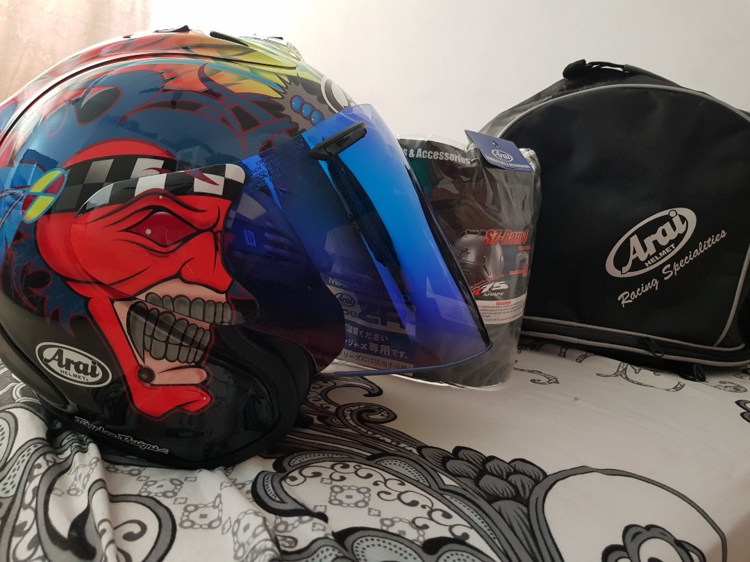 Arai ram 4, Motorcycles, Motorcycle Apparel on Carousell