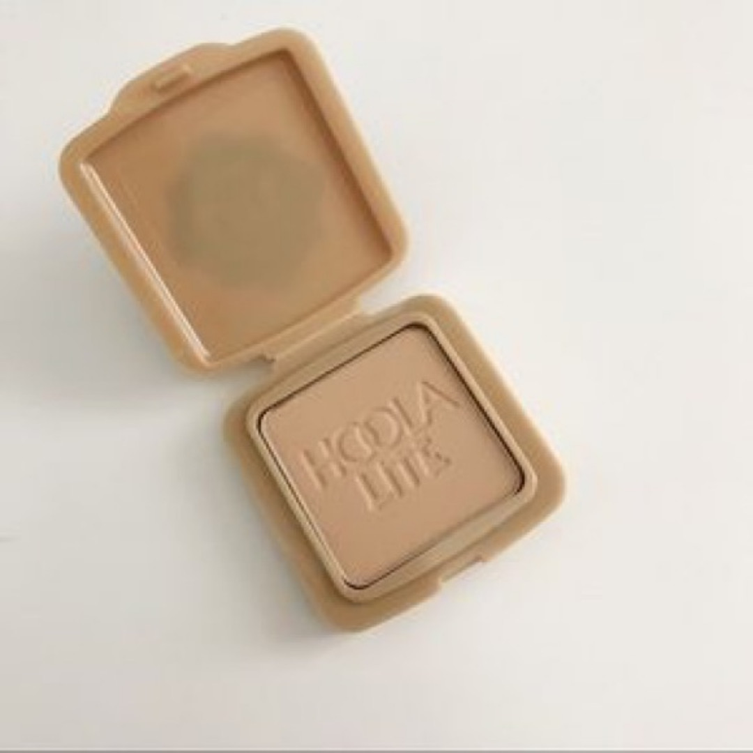 Benefit Hoola Lite fun size mini, Beauty & Personal Care, Face, Makeup ...