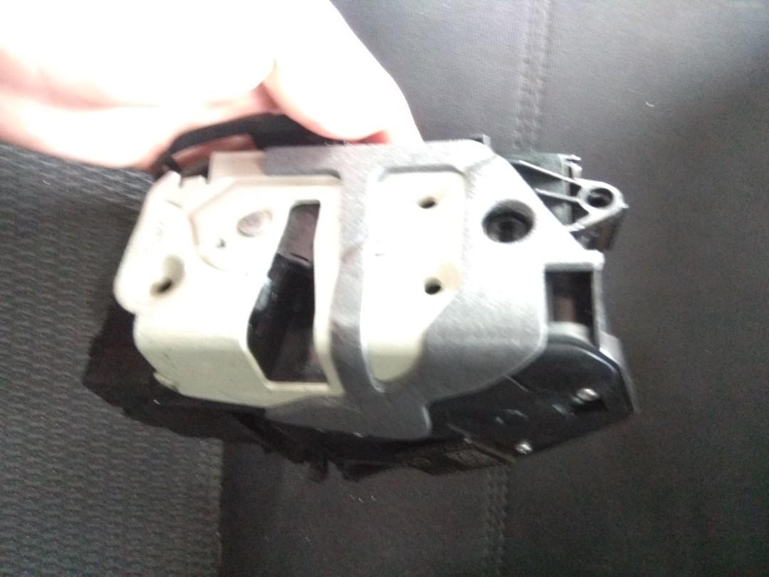 Ford Ranger door lock, Auto Accessories on Carousell