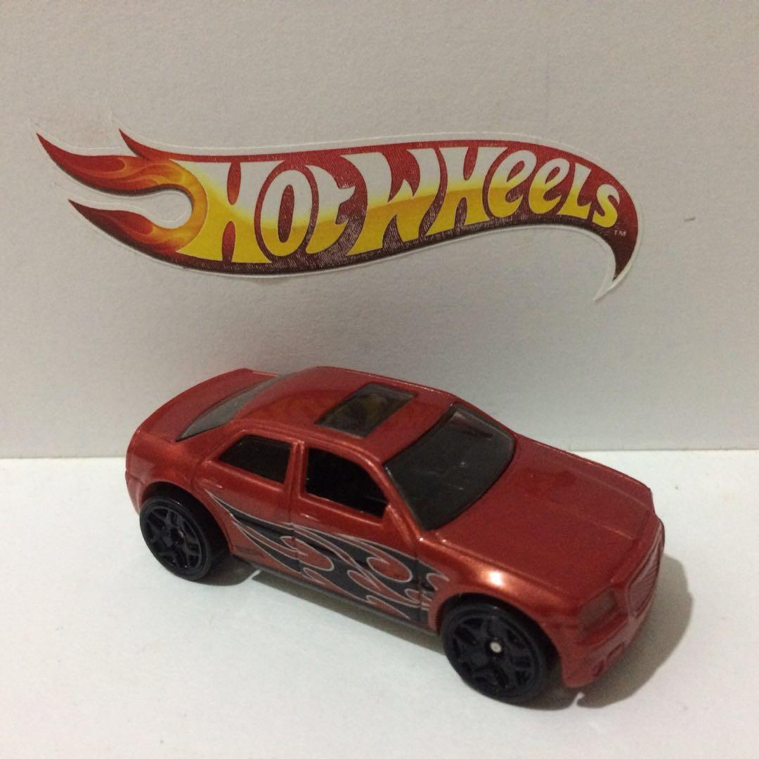 Hot Wheels Chrysler, Hobbies & Toys, Toys & Games on Carousell