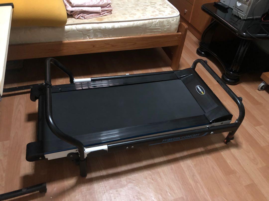 Manual foldable Treadmill and foldable gym bench for both S$100, Sports ...