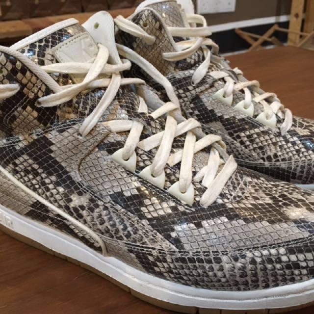 Nike Python Snake Skin, Men's Fashion, Footwear, Sneakers on Carousell