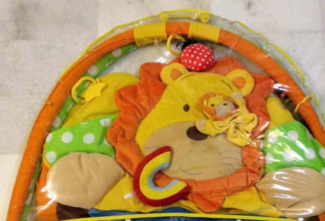 Simple Dimple Baby Play Matt Lion, Babies & Kids, Bathing & Changing ...