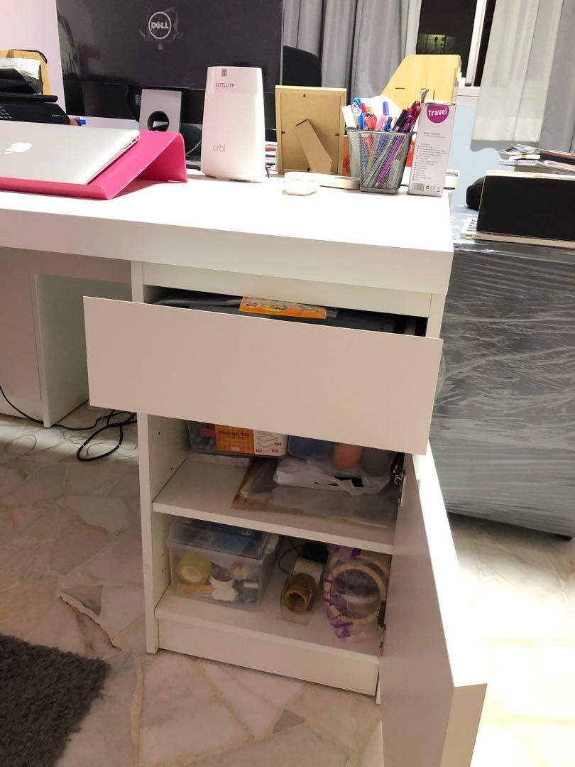 IKEA MALM Computer & Study Desk, Furniture & Home Living, Furniture ...