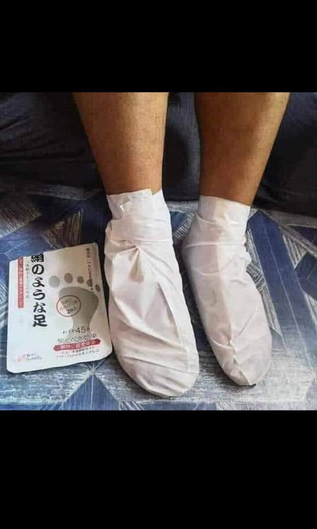 Japan Foot Mask, Beauty & Personal Care, Face, Face Care on Carousell
