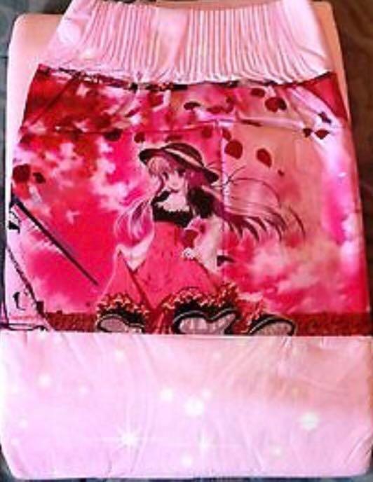 Original Dc Amor M, Everything Else on Carousell