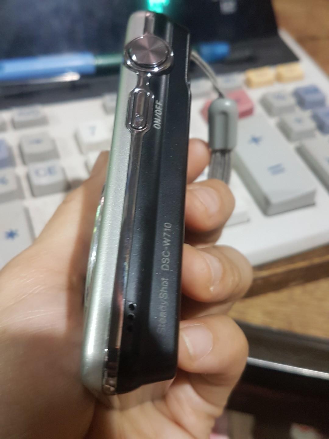 Sony cyber-shot n50, Photography, Video Cameras on Carousell