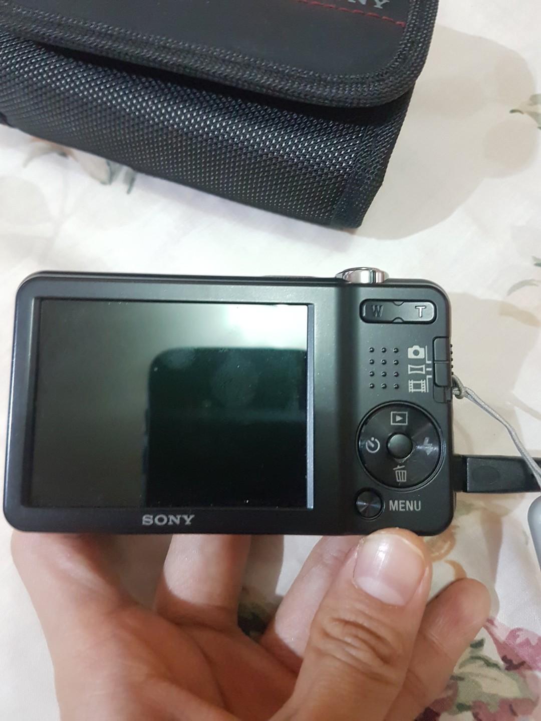 Sony cyber-shot n50, Photography, Video Cameras on Carousell