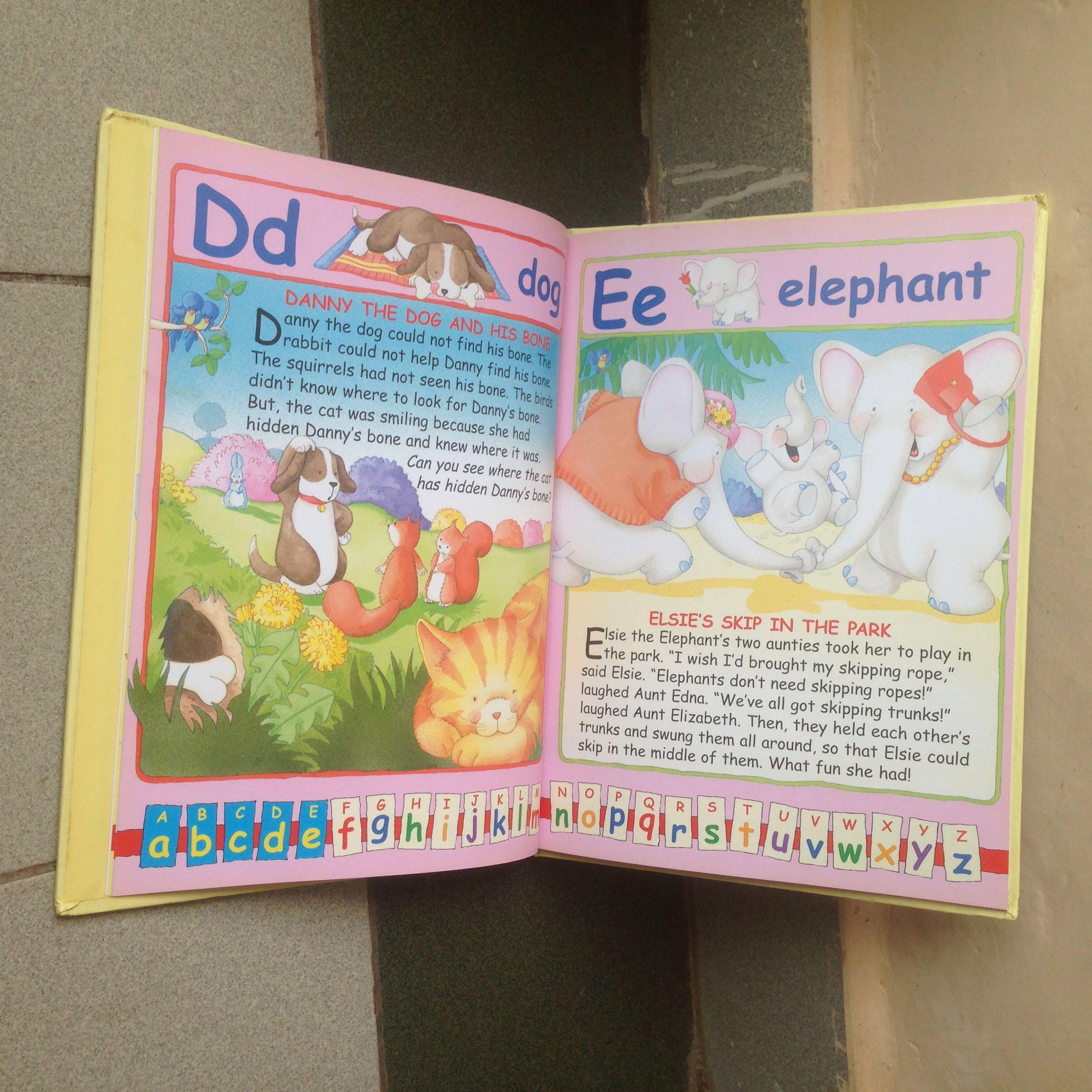 Buku Anak A B C Animal Alphabet Brown Watson England, Buku & Alat Tulis ...