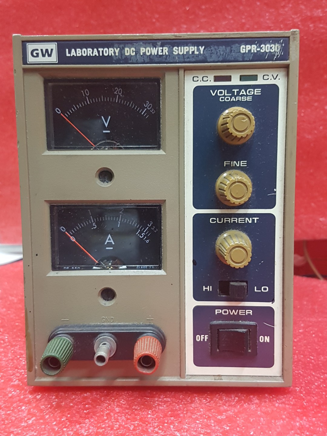GW Laboratory DC Power supply GPR-3030 30V/3A, Computers & Tech, Parts ...
