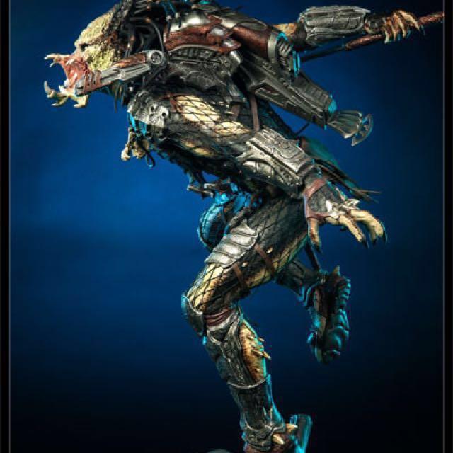 AVP: Requiem Wolf Predator Legendary Scale Figure, Hobbies & Toys ...