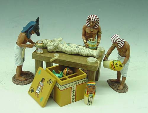 King & Country Toy Soldiers. AE007 Wrapping The Mummy BNIB., Hobbies ...