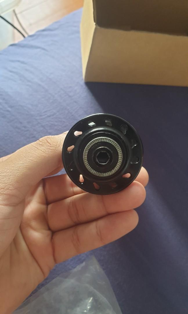 Powerway R13 Ceramic Rear Hub, Sports Equipment, Bicycles & Parts ...