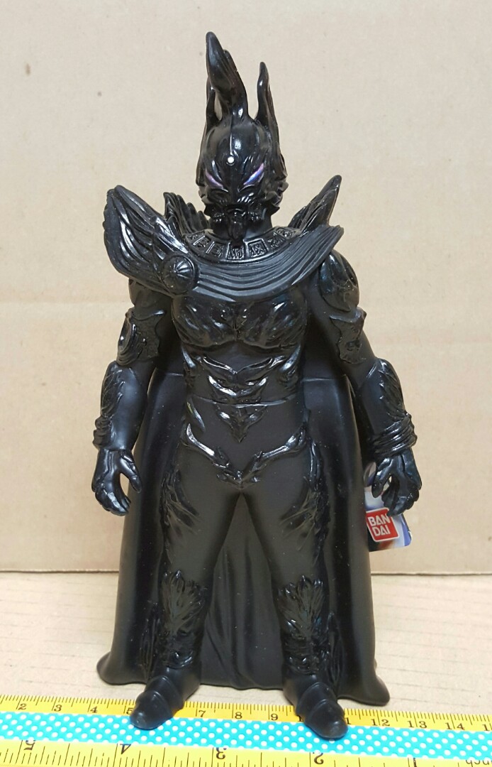 Ultraman Kaiju Ultra Monster Series ALIEN EMPEROR Ultraman Mebius ...