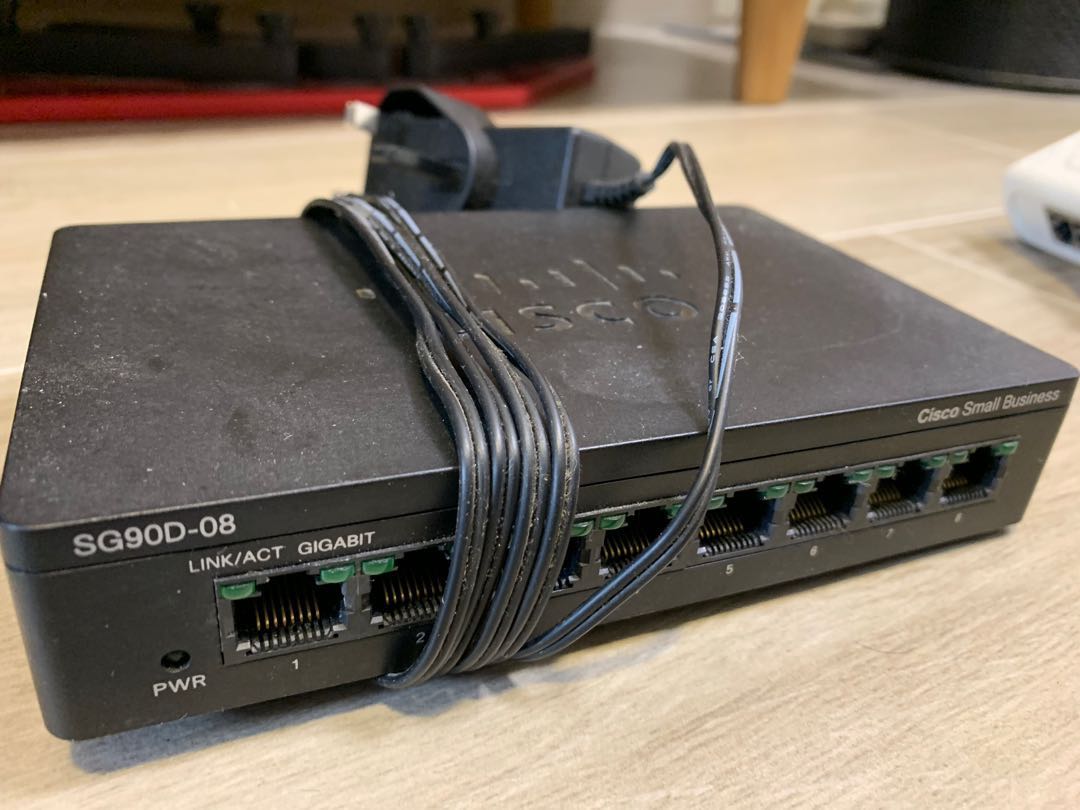 Cisco 8 port giga lan hub SG90D-08, 電腦＆科技, 電腦周邊及配件, Wifi及上網相關產品 - Carousell