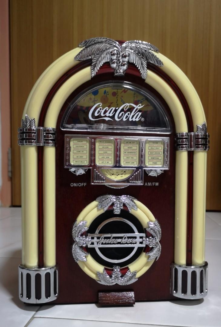 Coca-Cola Vintage Juke Box (with light), Hobbies & Toys, Memorabilia ...