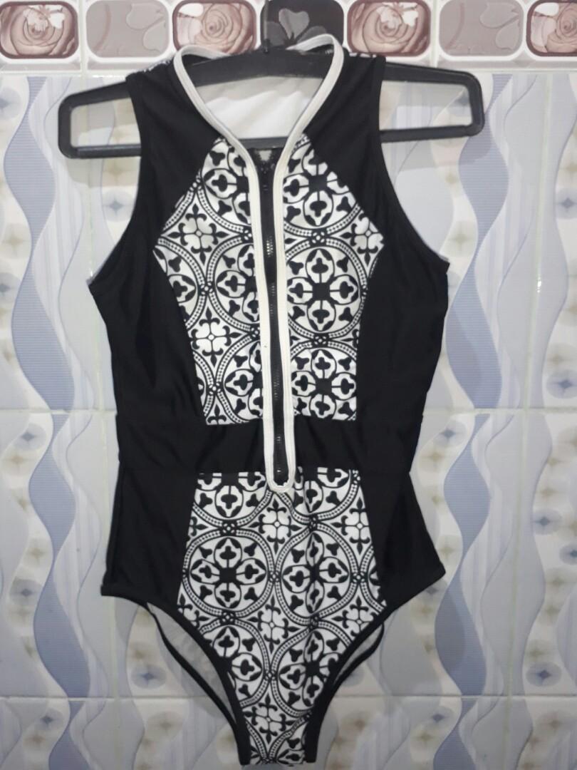 Pre-Loved Aztec One Piece Black Swimsuit, Women's Fashion, Swimwear ...