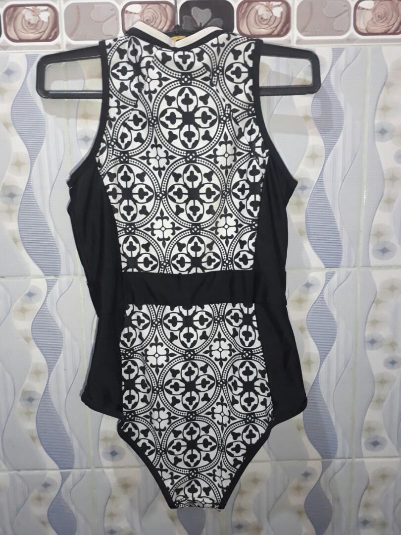 Pre-Loved Aztec One Piece Black Swimsuit, Women's Fashion, Swimwear ...