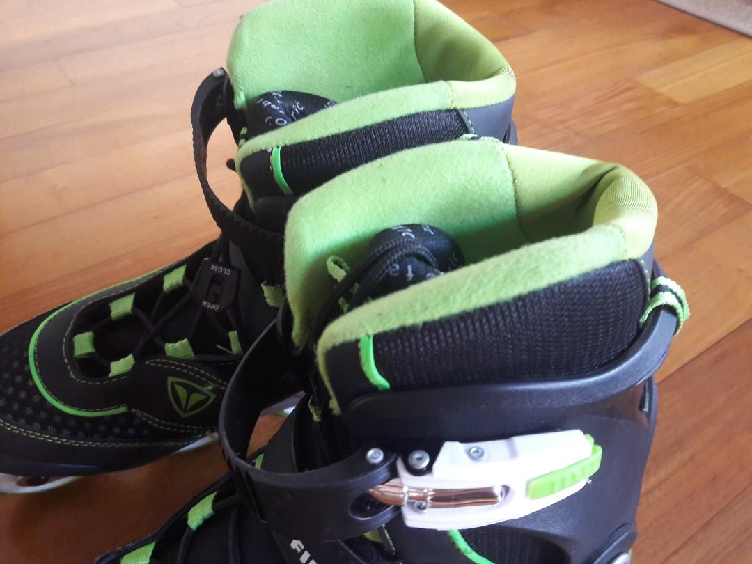 Rollerblades, Sports Equipment, Sports & Games, Skates, Rollerblades ...