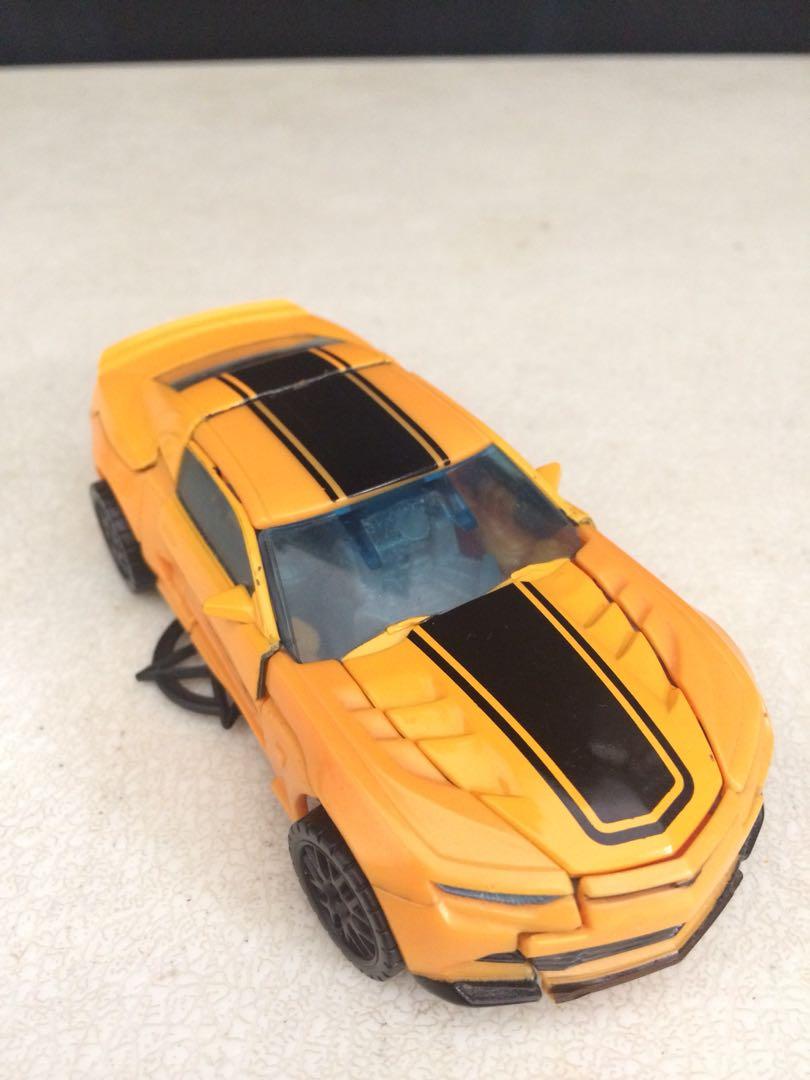 Transformers AOE Bumblebee, Hobbies & Toys, Toys & Games on Carousell