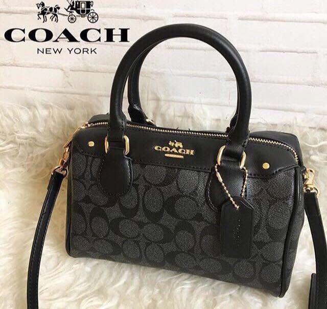 Coach Bennet Signature, Olshop Fashion, Olshop Wanita di Carousell