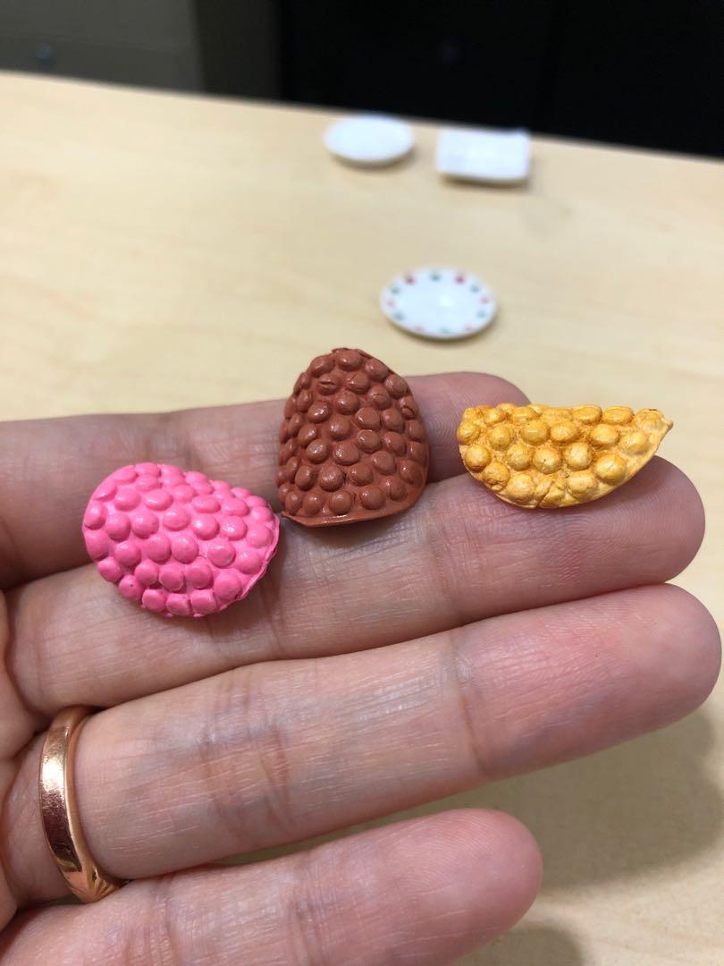 Handmade Miniature Hong Kong Egglet Waffles (Clay), Hobbies & Toys ...