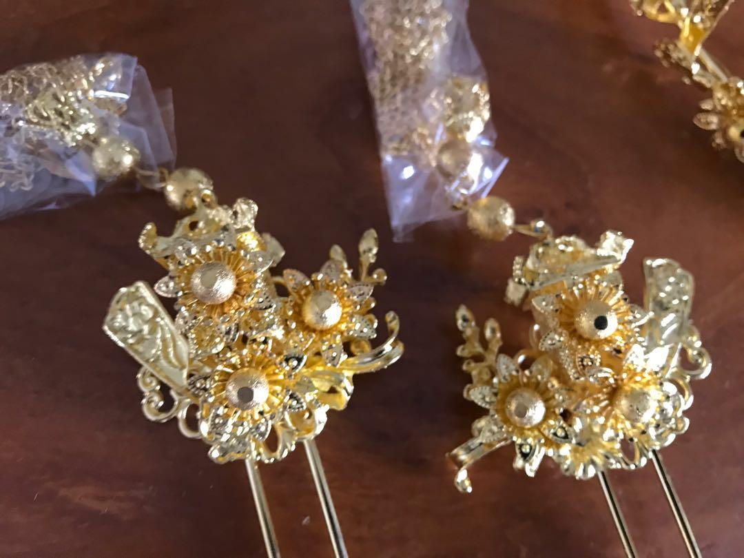 Peranakan accessories, Women's Fashion, Jewelry & Organisers, Accessory ...