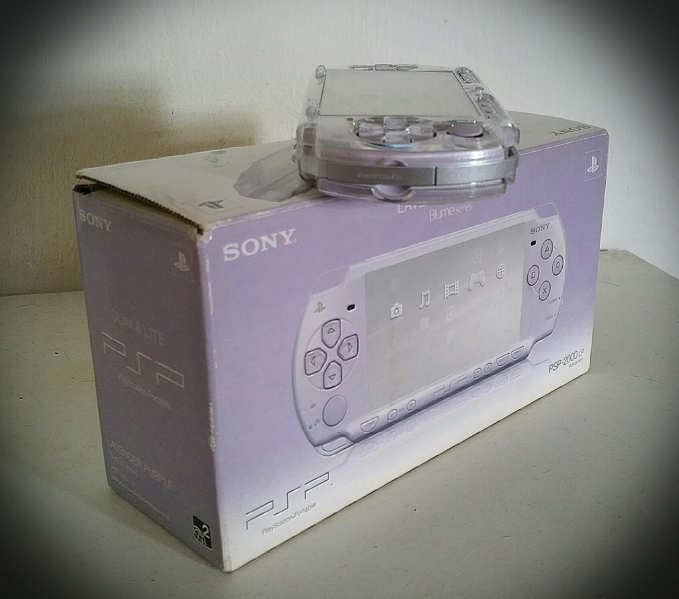 PSP 2000 Lavender Purple, Toys & Games, Video Gaming, Consoles on Carousell