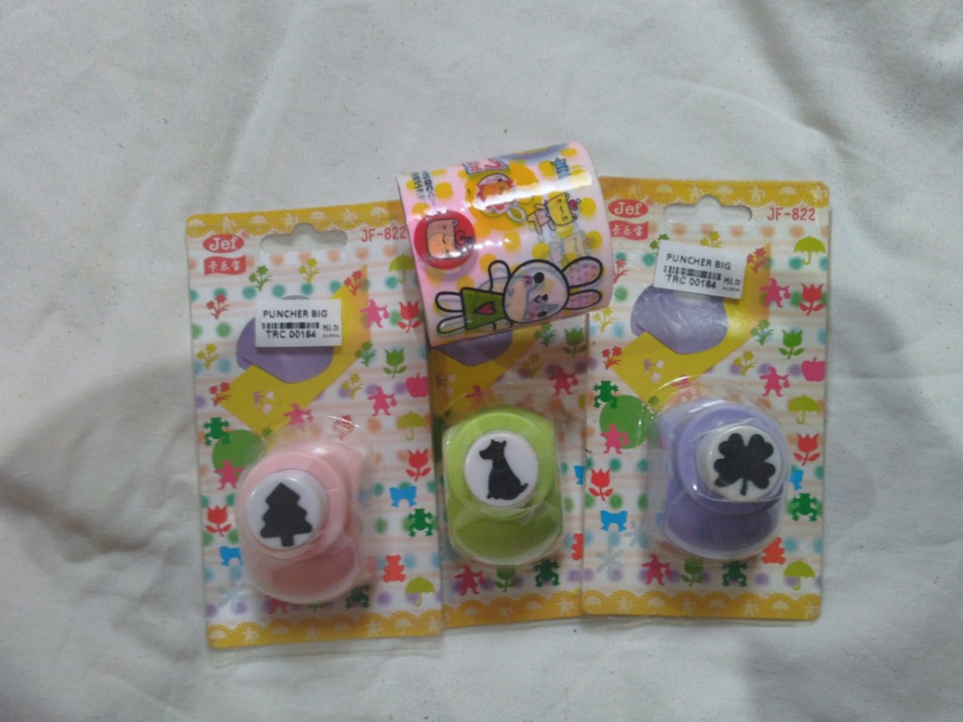 Puncher with design, Hobbies & Toys, Stationary & Craft, Craft Supplies ...