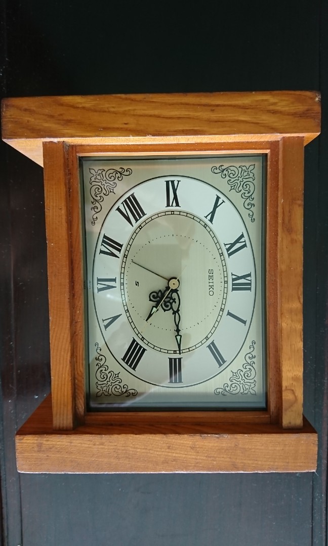 Retro Seiko transistor clock, Furniture & Home Living, Home Decor ...