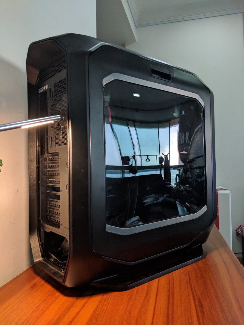 Corsair 780T Graphite Series, Computers & Tech, Parts & Accessories ...