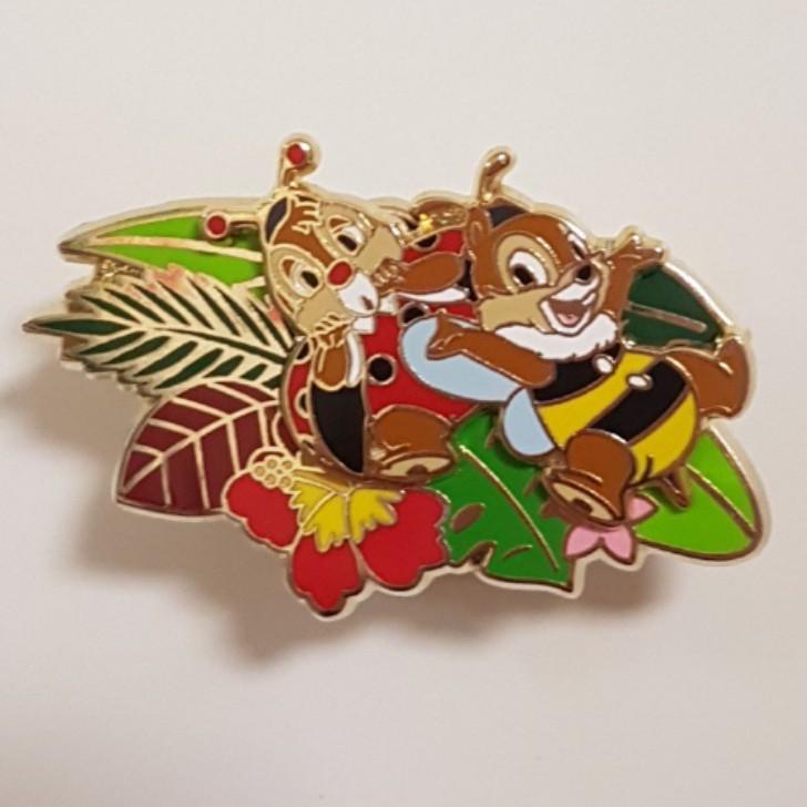 Disney pin 迪士尼徽章 Chip and Dale, 其他, 其他 on Carousell