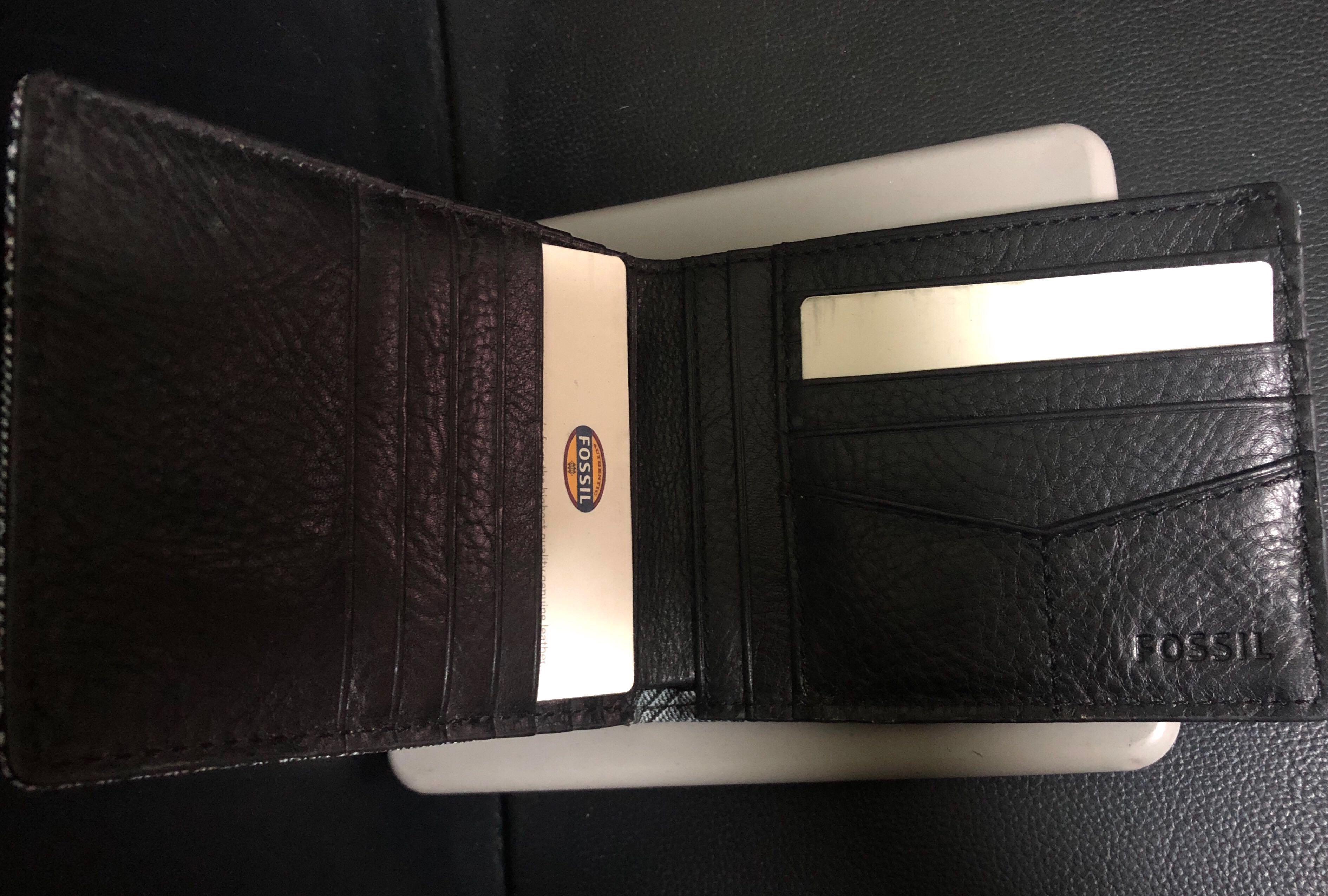 Fossil wallet, Luxury, Bags & Wallets on Carousell