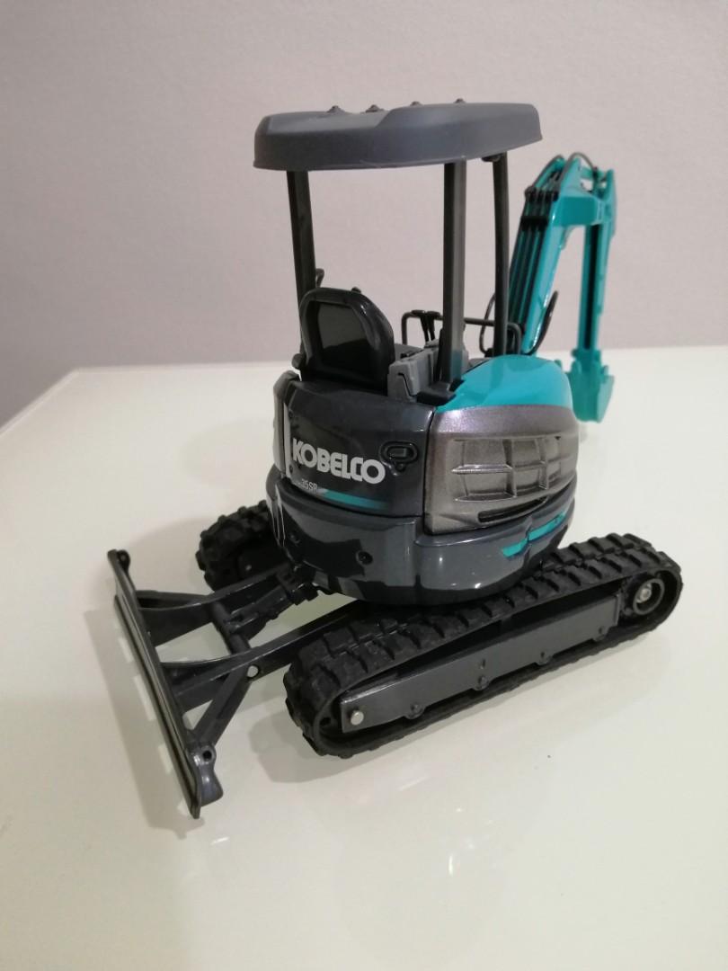 Kobelco Mini Excavator Die-cast Model, Hobbies & Toys, Memorabilia ...