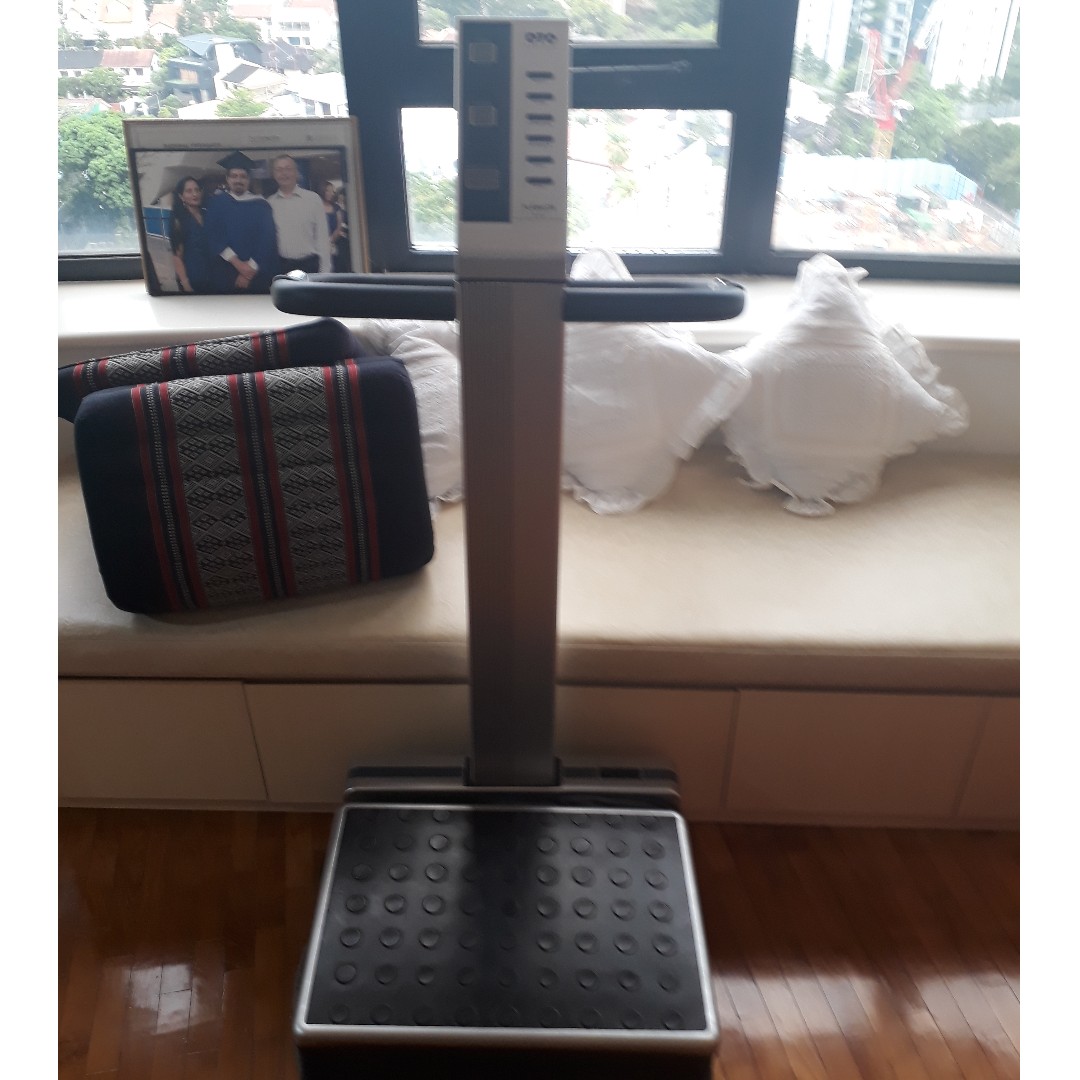 OTO BodyCare FLABéLOS FL-3000 Whole Body Vibration Workout Machine ...