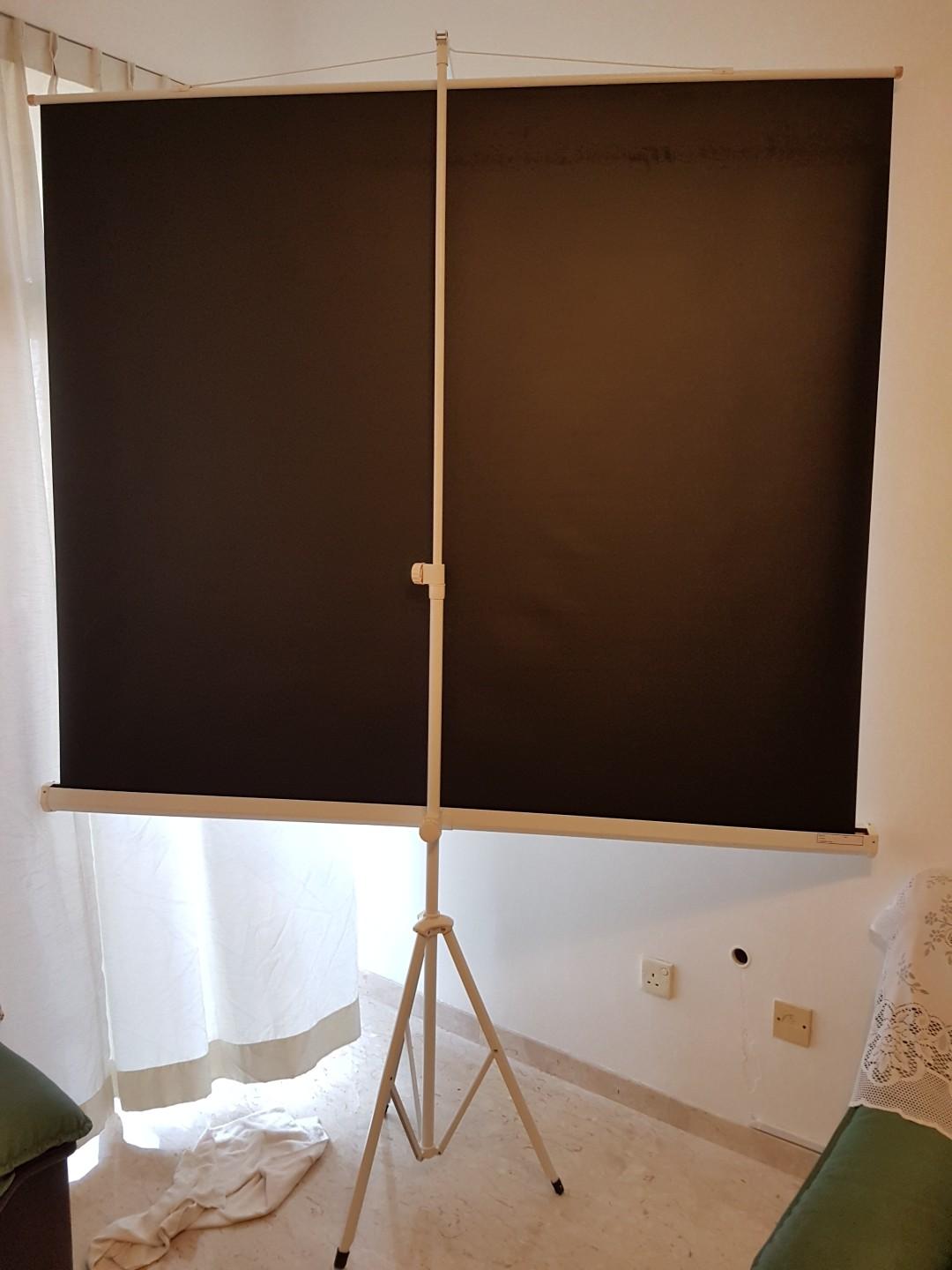 Red Leaf Projection Screen, TV & Home Appliances, TV & Entertainment ...