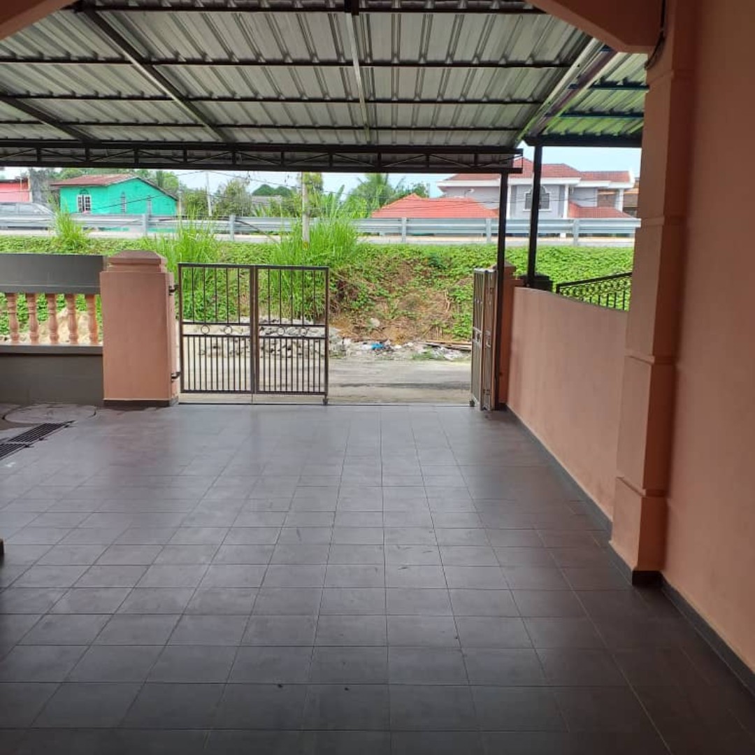 Rumah Teres Satu Tingkat, Property, Rentals on Carousell