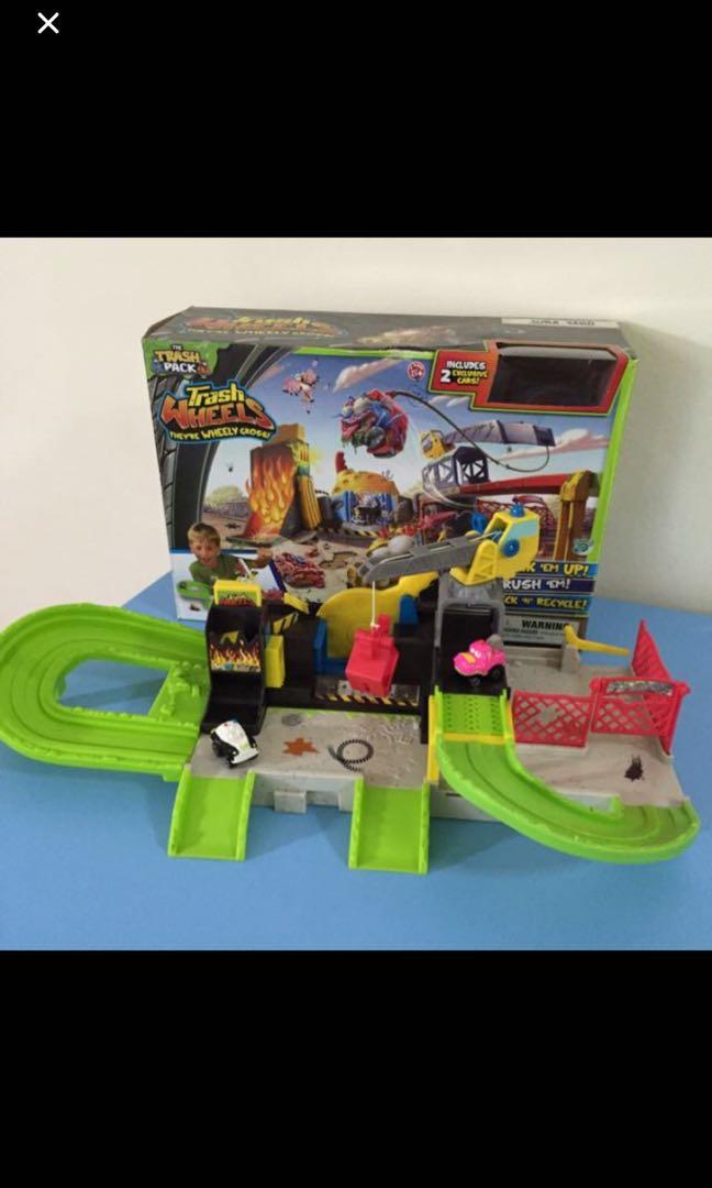 Trash pack trash wheel junk yard playset, Hobbies & Toys, Toys & Games ...