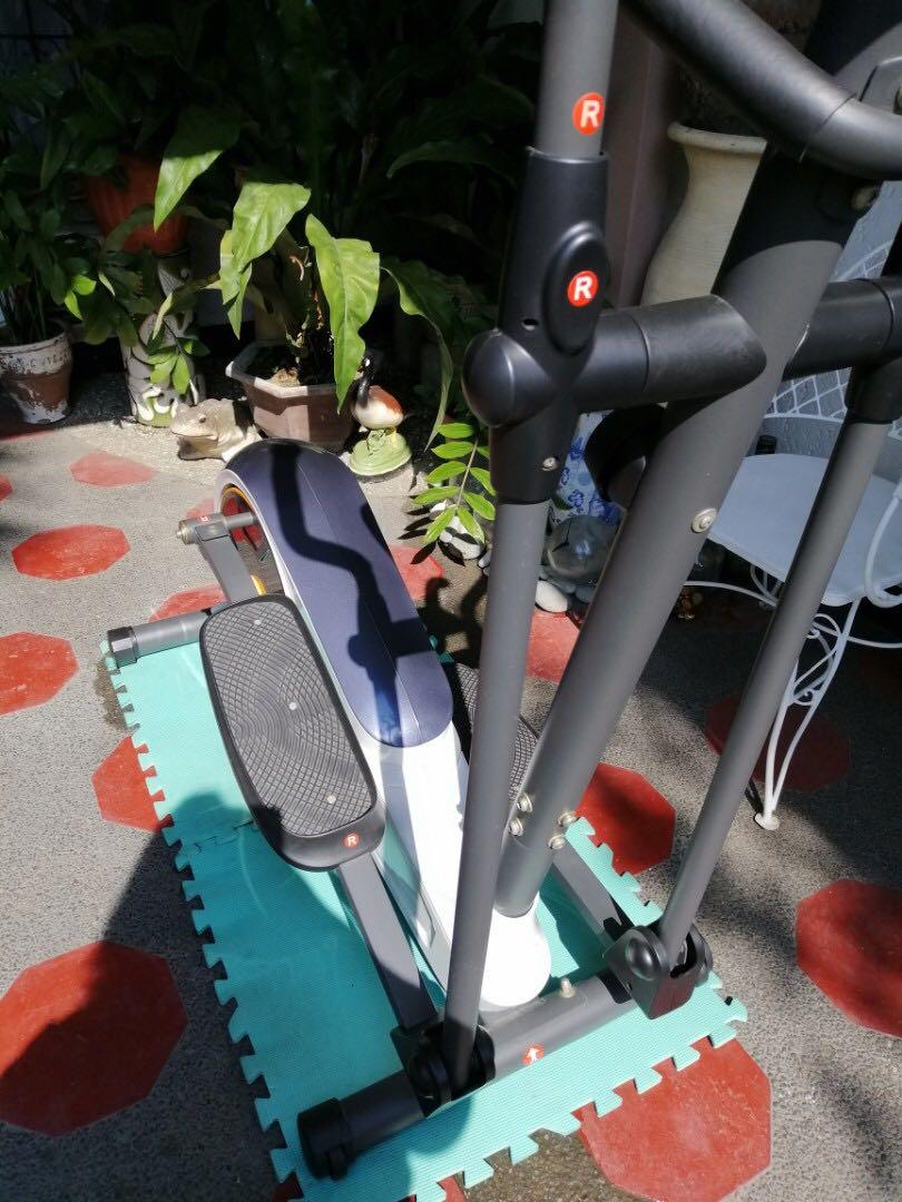 Trax X3 elliptical bike exerciser, Sports Equipment, Other Sports ...