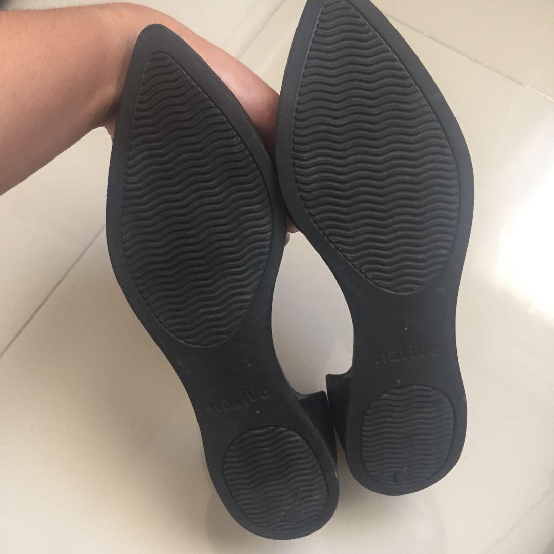 Native Audrey Flats, Women's Fashion, Footwear, Flats & Sandals on ...