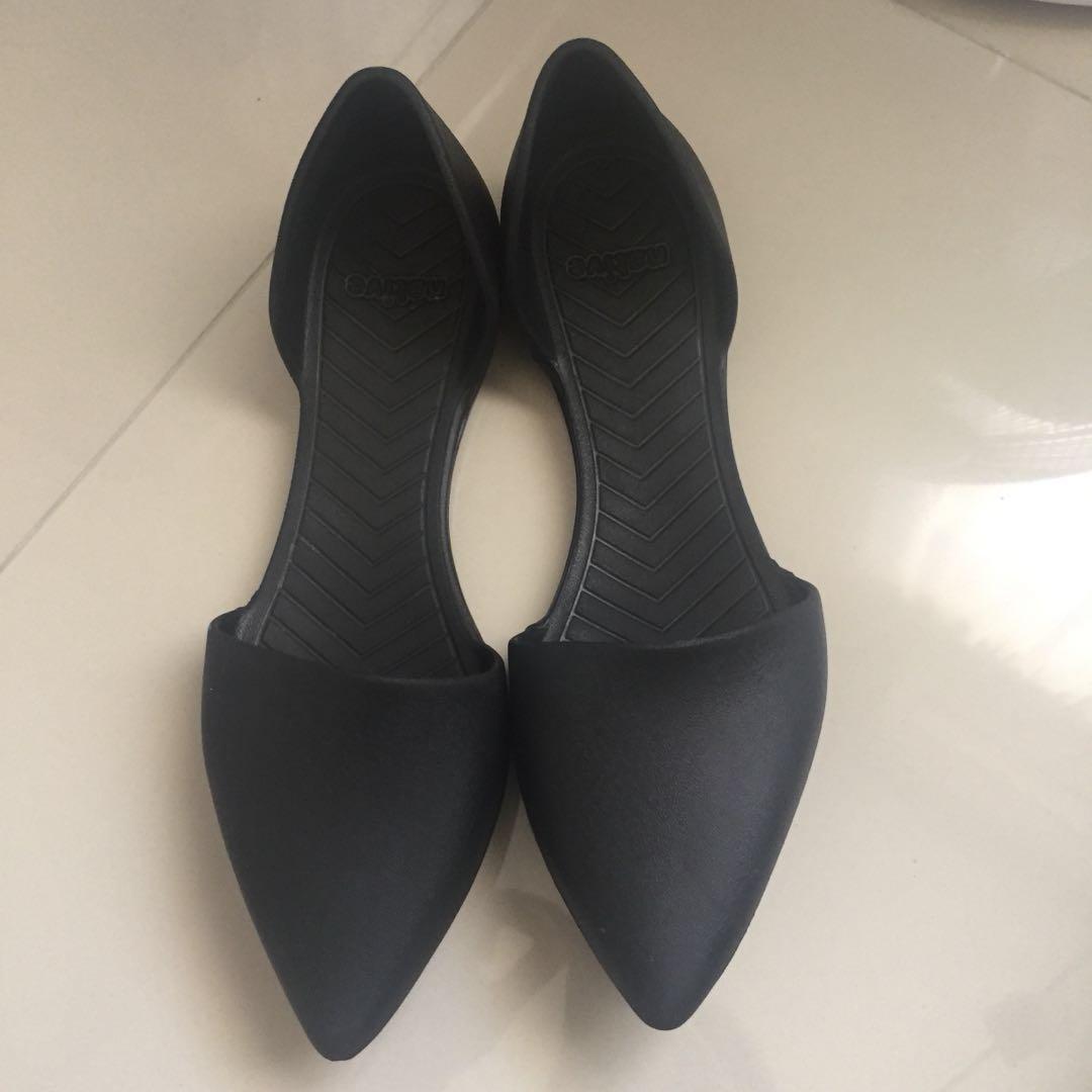 Native Audrey Flats, Women's Fashion, Footwear, Flats & Sandals on ...